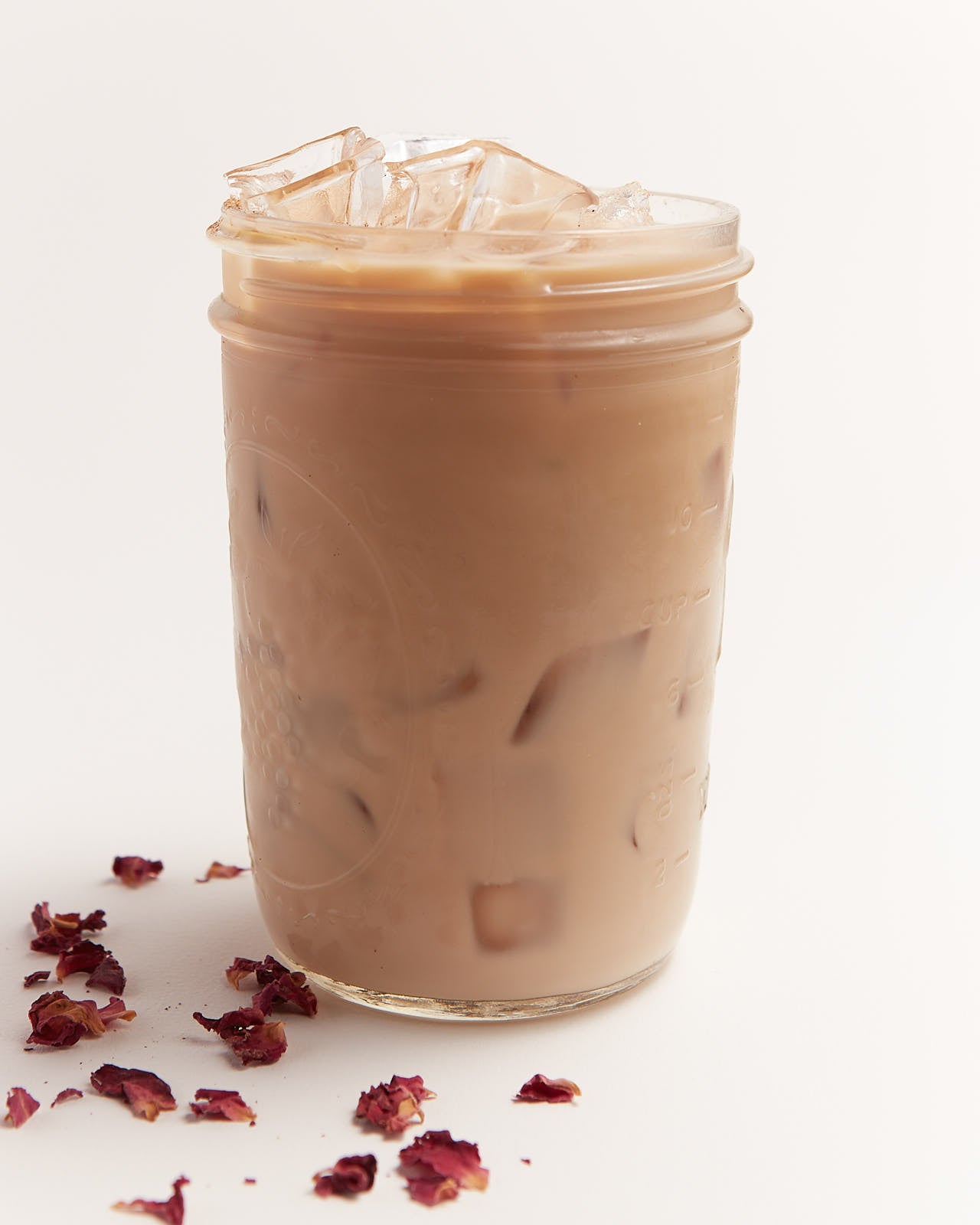 ICED ROSE LATTE | PISTACHIO CAFE MENU